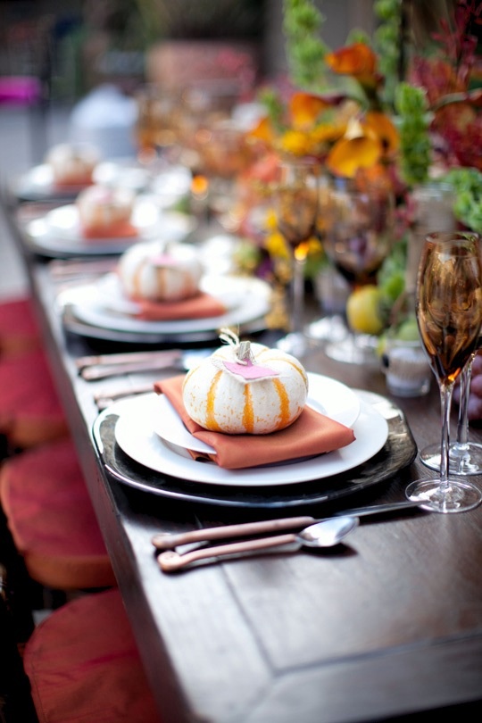 90 Cool Fall Table Settings For Special Occasions And Not Only - DigsDigs
