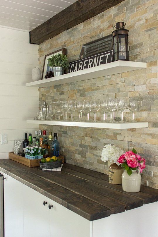 29 Cool Stone And Rock Kitchen Backsplashes That Wow - DigsDigs