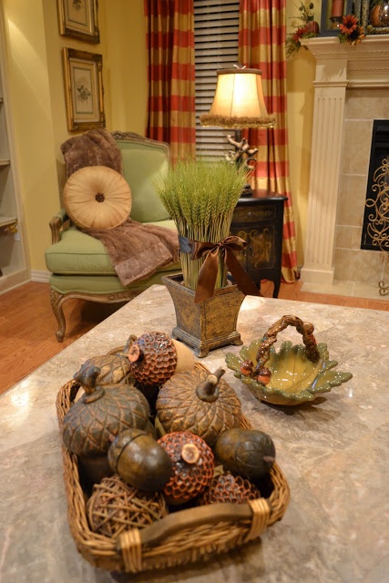 45 Cozy Acorn Décor Ideas For Your Home - DigsDigs