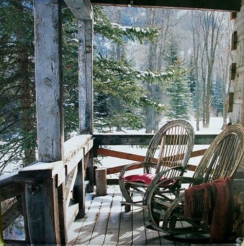 55 Cozy And Beautiful Winter Terrace Décor Ideas - DigsDigs
