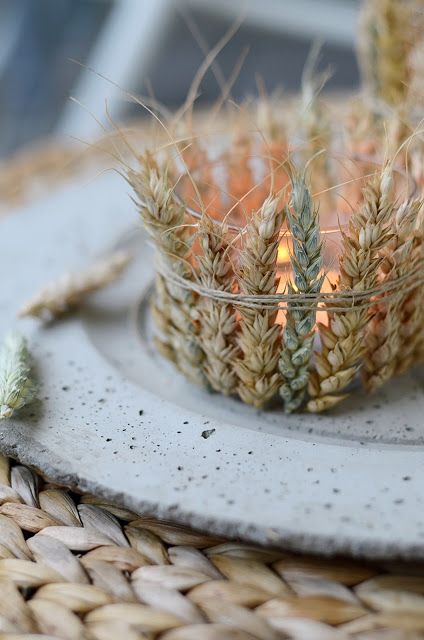 45 Warming And Cozy Wheat Decorations For Fall - DigsDigs