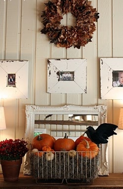 54 Cozy Rustic Halloween Decor Ideas - DigsDigs