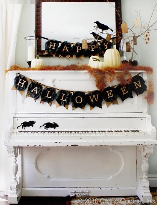 54 Cozy Rustic Halloween Decor Ideas - DigsDigs