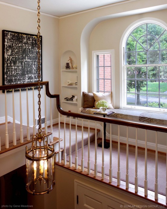 10 Cozy Sweet Built-In Window Seats - DigsDigs