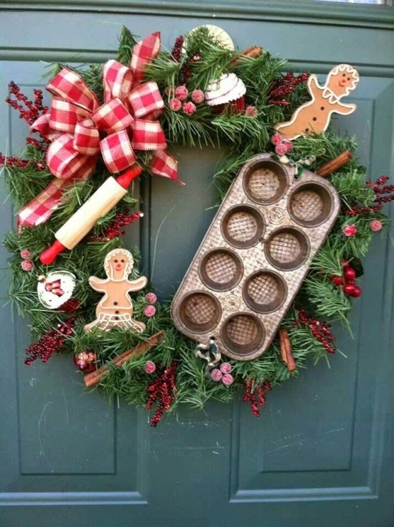 55 Delicious Gingerbread Christmas Home Decorations - DigsDigs