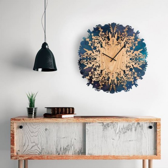 Dramatic And Eye-Catching Botanical-Inspired Clock - DigsDigs