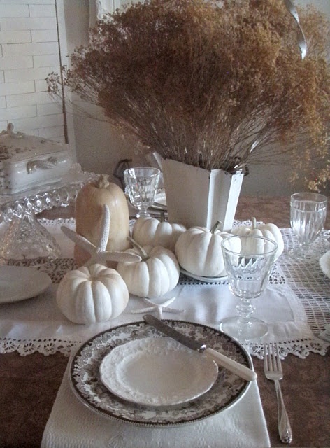 61 Exquisite White Fall Décor Ideas - DigsDigs