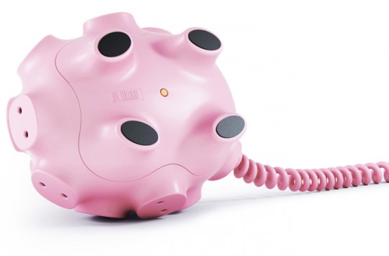 Unique Power Strip - Funny Multi-Snout Piggy For 17 Plugs - DigsDigs