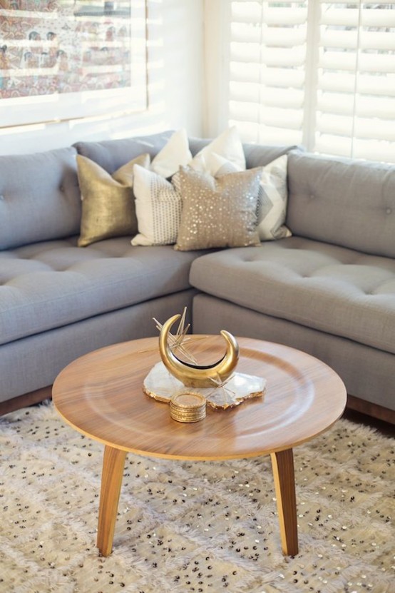 78 Glam Gold Accents And Accessories For Your Interior - DigsDigs