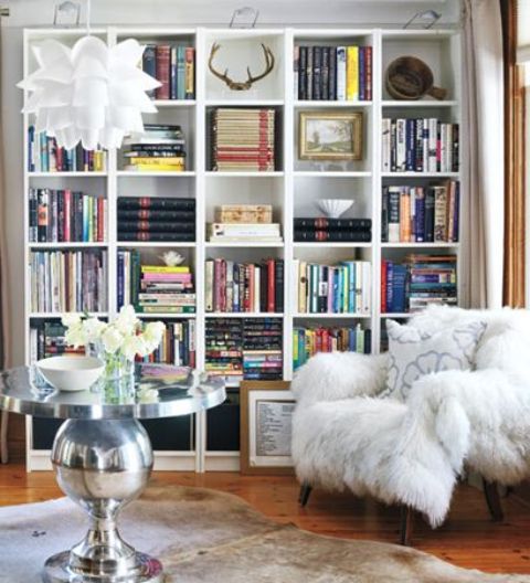 How To Display Books With Style: 5 Tips And 26 Examples - DigsDigs