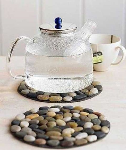How To Incorporate Pebbles Into Your Home Décor: 28 Ideas - DigsDigs