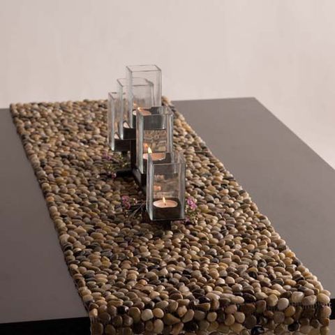 How To Incorporate Pebbles Into Your Home Décor: 28 Ideas - DigsDigs