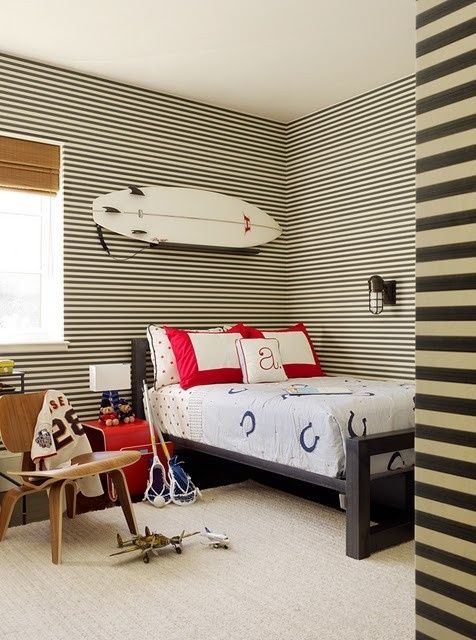 How To Incorporate Surfs Into Home Décor: 21 Fun Ideas - DigsDigs