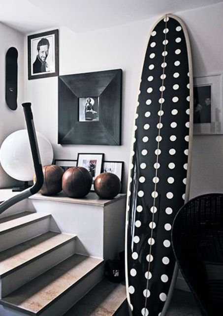 How To Incorporate Surfs Into Home Décor: 21 Fun Ideas - DigsDigs
