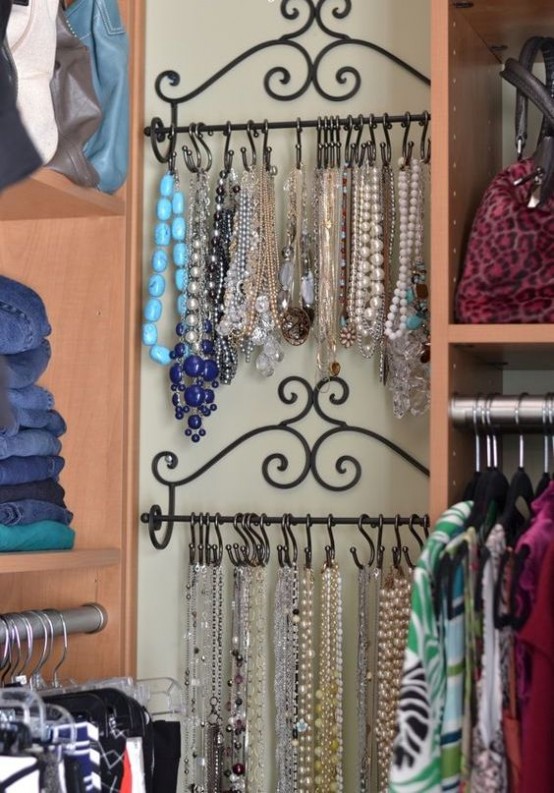 How To Organize Your Jewelry In A Comfy Way: 40 Ideas - DigsDigs
