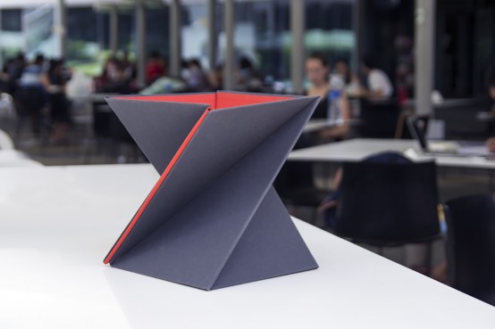 Increase Your Productivity: Sit-Stand Foldable LEVIT8 Desk - DigsDigs