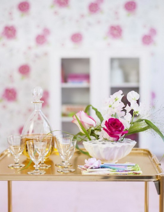 Inspiring Vivacious Living Room Interior Design - DigsDigs