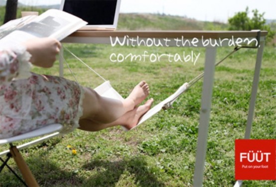 Little Fuut Hammock For Relaxing At Your Workplace - DigsDigs