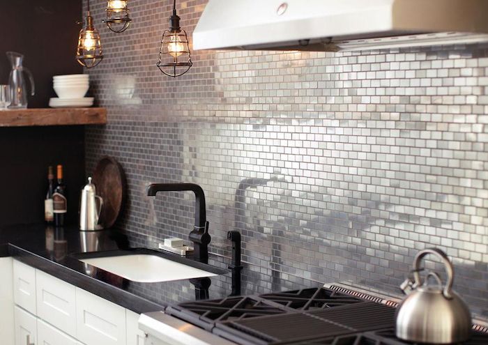 The Hottest Décor Trend: 27 Metallic Tile Décor Ideas - DigsDigs