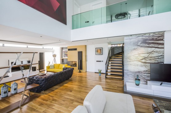 Modern Turkish City Home Design With Glass Walls - DigsDigs