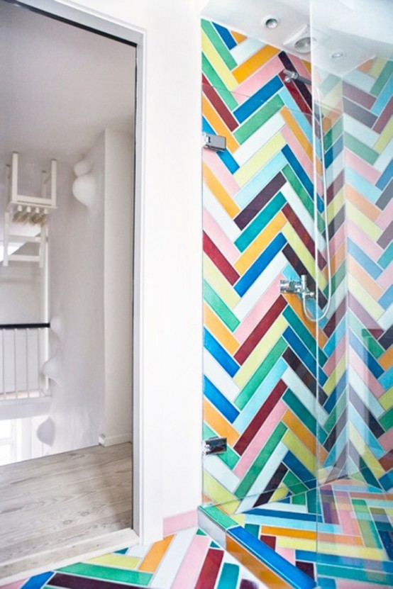 47 Multicolor Tile Bathroom Decor Ideas - DigsDigs