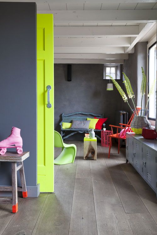 Rock The Colors: 32 Neon Home Décor Ideas - DigsDigs