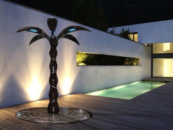 Ultra-Modern Palm-Tree Garden Shower - DigsDigs