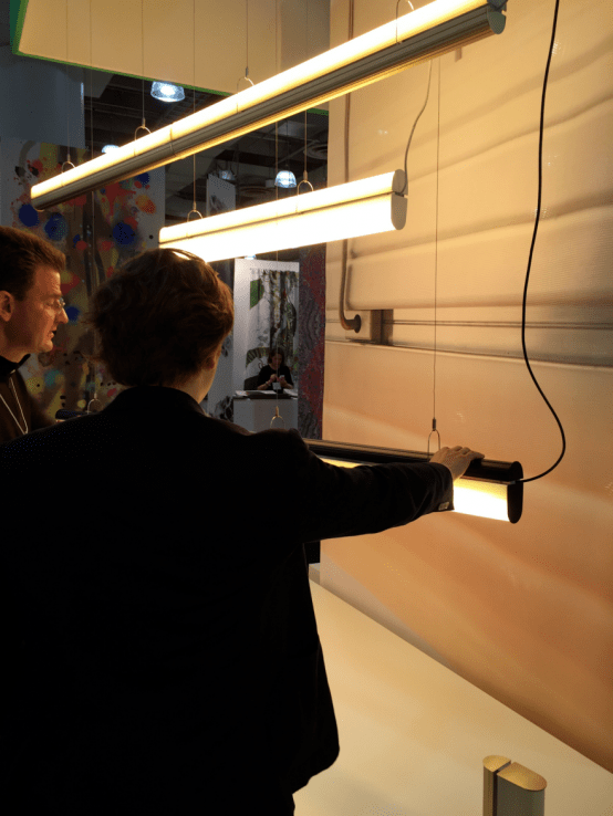 Queue: Modern Linear LED Pendant System - DigsDigs