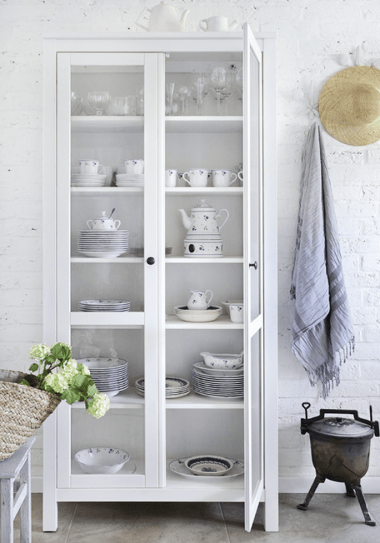 Scandinavian Cottage Decor With Rustic Touches - DigsDigs