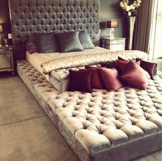 10 Simple Ideas To Refresh The Foot Of Your Bed - DigsDigs