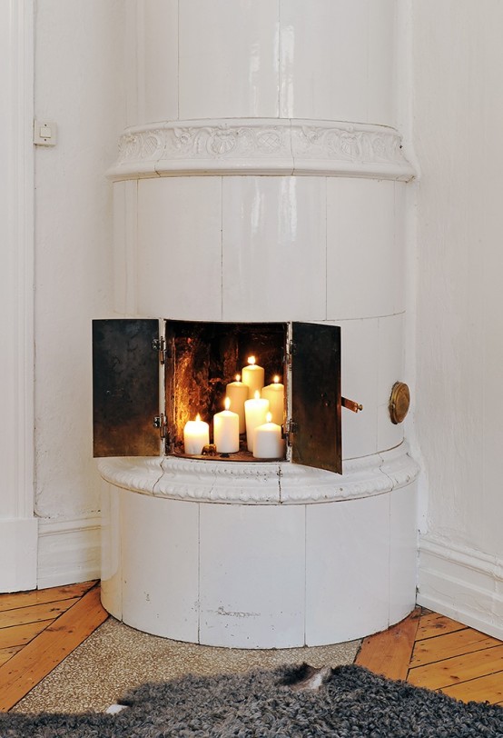 29 Traditional Tile Stoves In Home Décor - DigsDigs