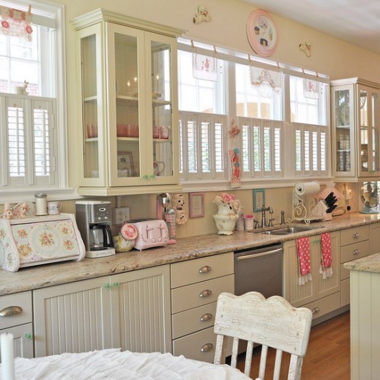Cool Vintage Candy-Like Kitchen Design With Retro Details - DigsDigs