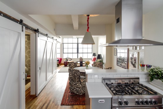 Vivacious Loft In A Fusion Of Styles, Colors And Patterns - DigsDigs