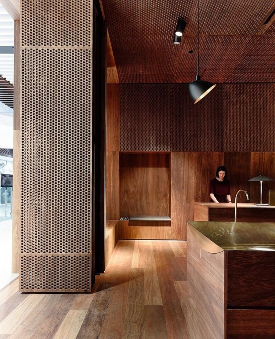 22 Wood-Clad Interior Ideas To Warm Up In The Winter - DigsDigs